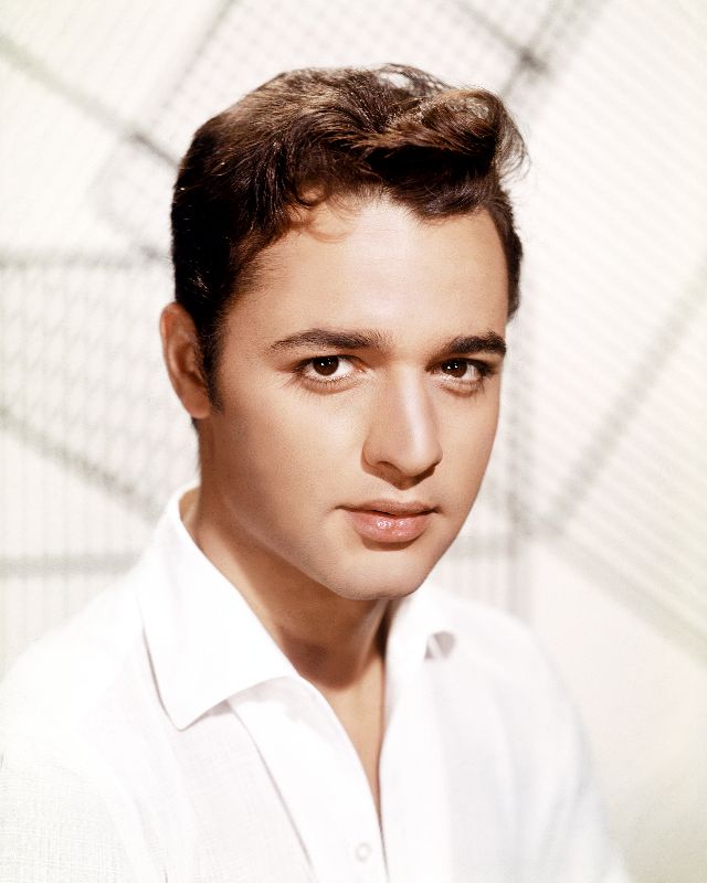 Sal Mineo: Classic Cultural Icon of the Late 1950s But Tragic Life ...