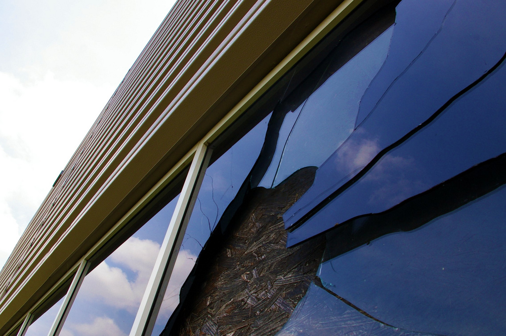 Deserted Places: Desertron: The world's largest Super Collider partly ...