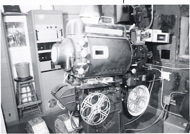 07Dyna - It's in my Brain and Needs to Get Out: Carbon Arc Movie projectors