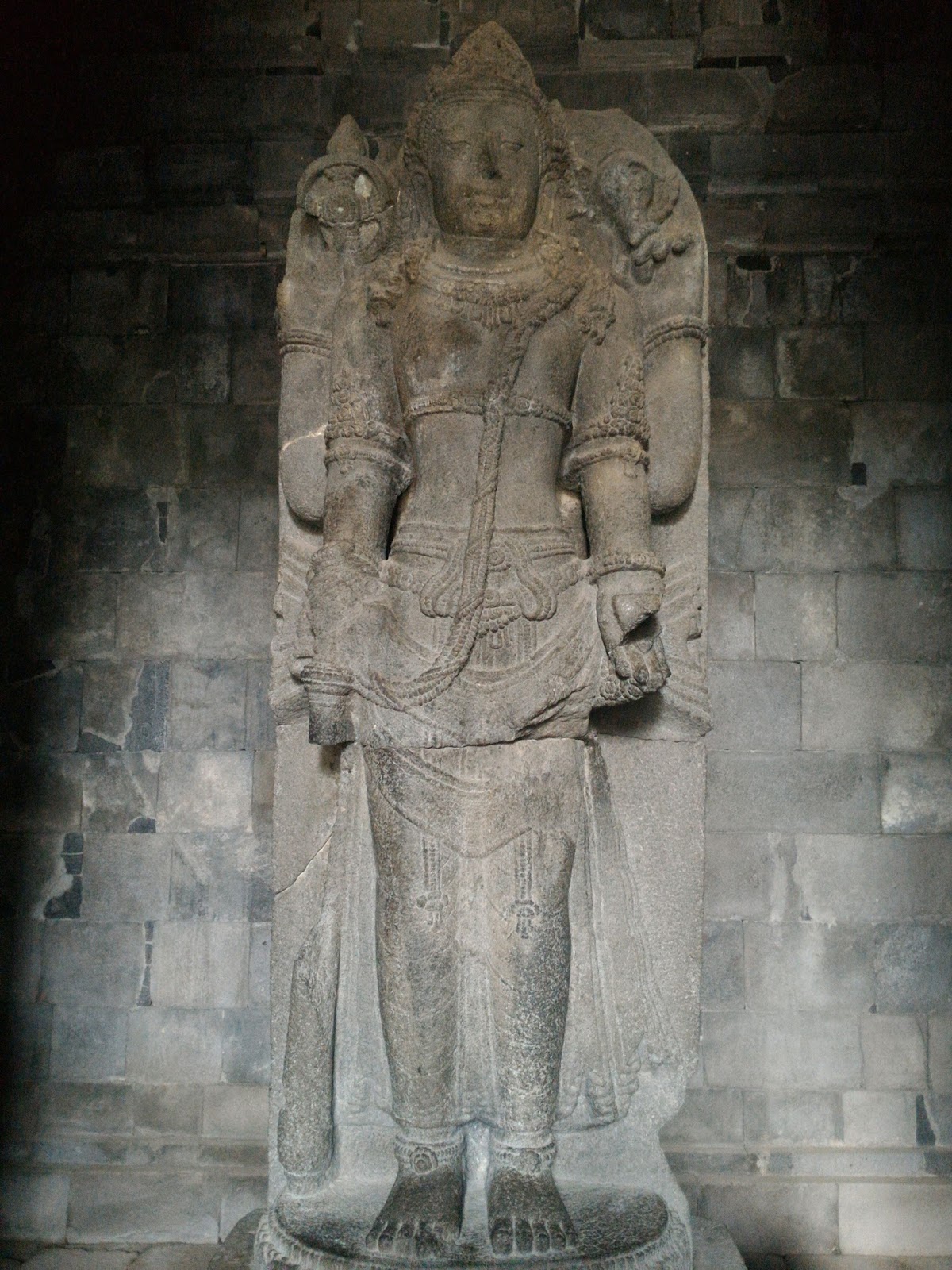 Candi Prambanan | Sebuah Catatan Petualangan
