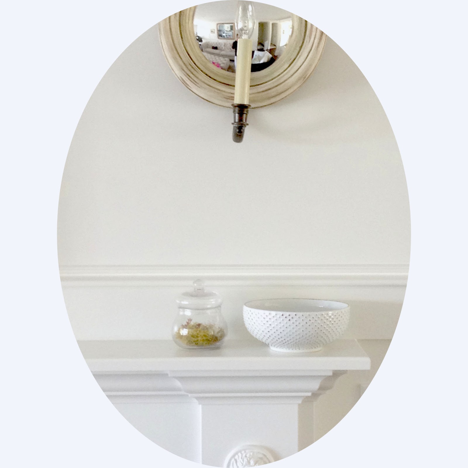 WHITE + GOLD: SHARPIE POTTERY DIY - GOLD DOT BOWL