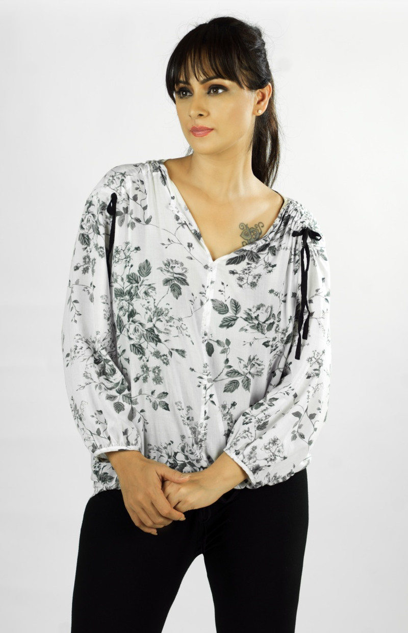 Simran Latest Photos Gallery