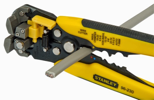 Pinza pela-cable automática | Instalaciones Eléctricas Residenciales