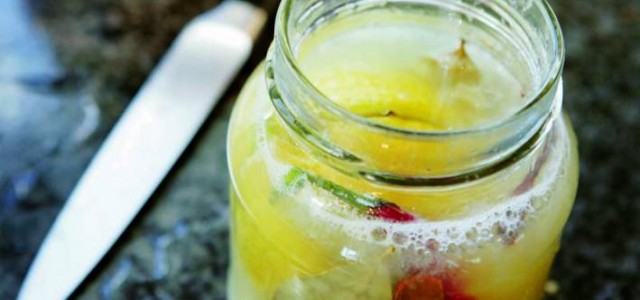 In en om die huis: Piekelsuurlemoene