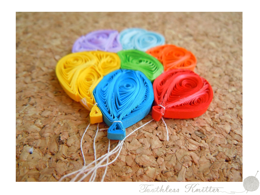 Toothless Knitter: Quilled Balloons