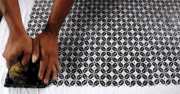 Cara Membuat Batik Cap dan Batik Tulis: PEMBUATAN BATIK CAP