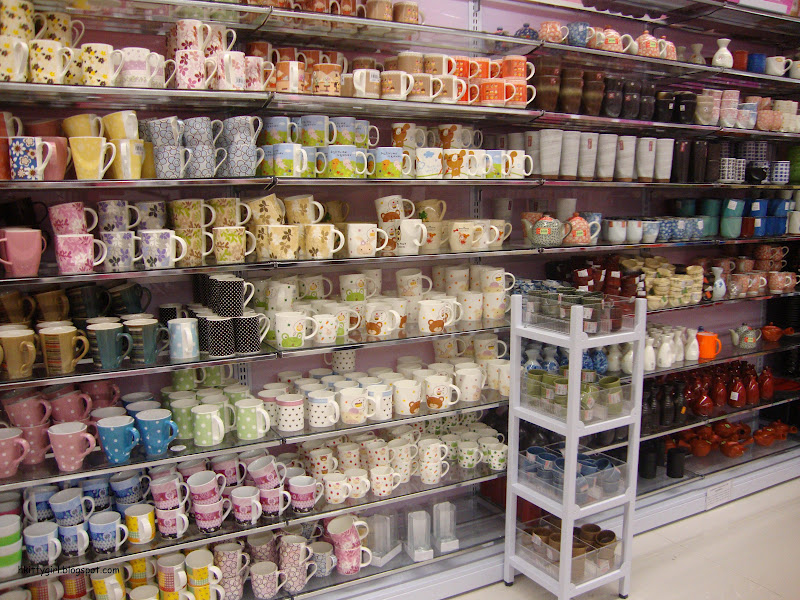 satellite buzz: Daiso!