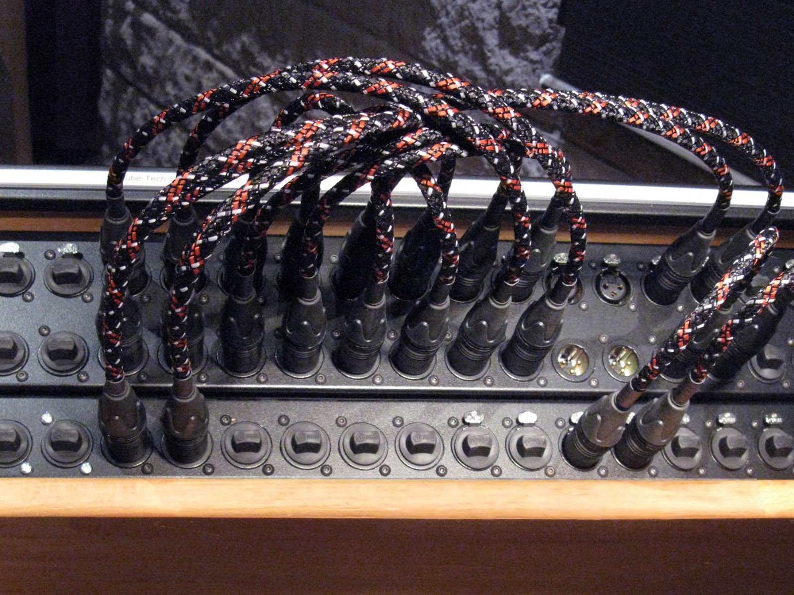 FreeSon Audio Mastering: Le studio de mastering se voit équipé d'un ...