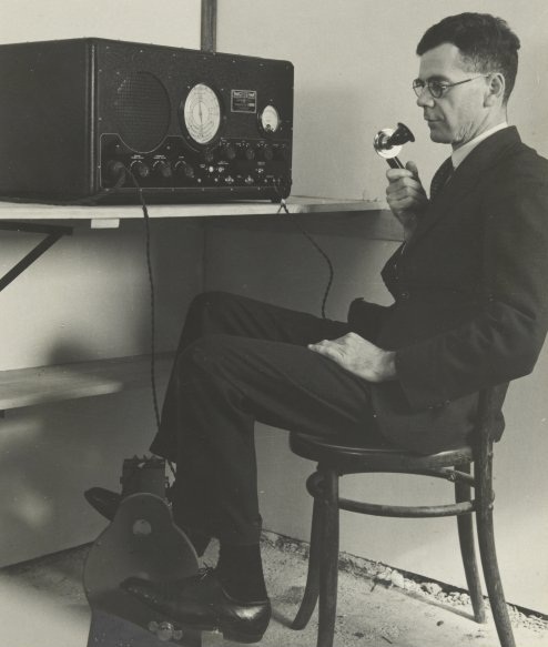 oz.Typewriter: Film of Alf Traeger's Morse Typewriter