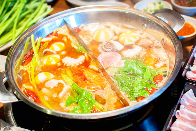 Hotpot Story TpHCM – Menu, địa chỉ, khuyến mại buffet lẩu Châu Á
