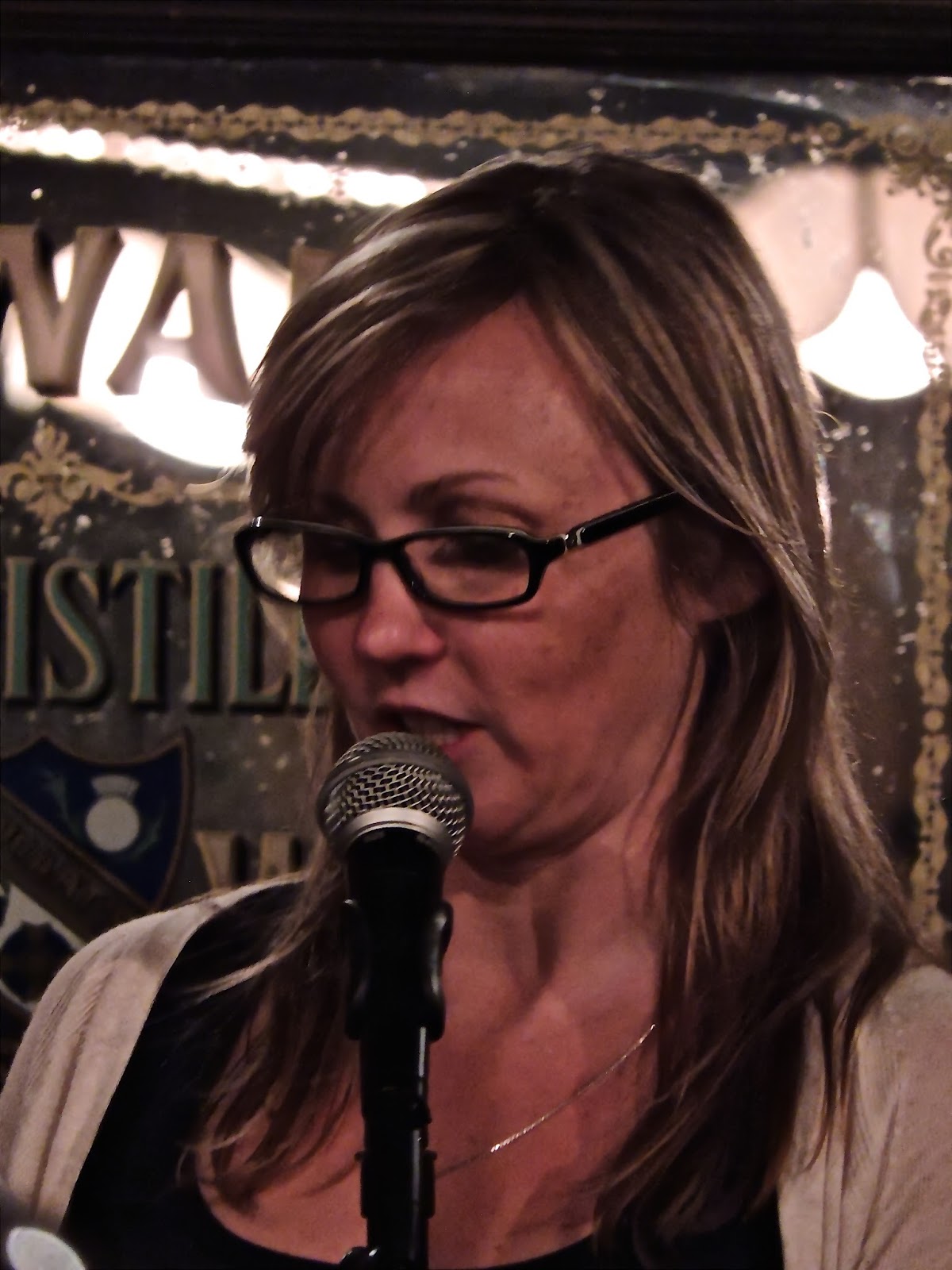 Detectives Beyond Borders: Noir at the Bar in pictures: Jen Conley's ...