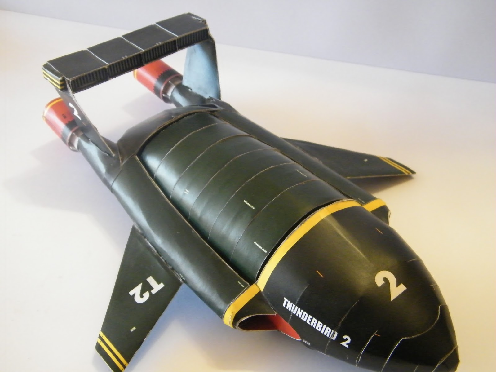 Papercraft (modelismo en papel): Thunderbird 2