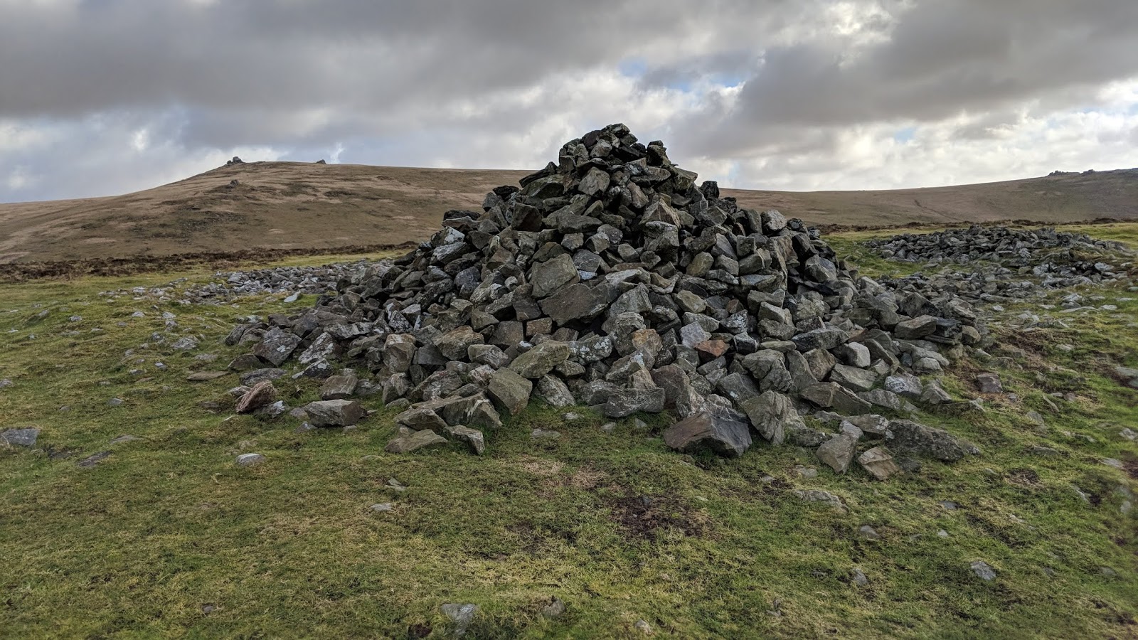 Max Piper - Tor Bagger: Dartmoor: The Tors on Bridestowe and Sourton ...