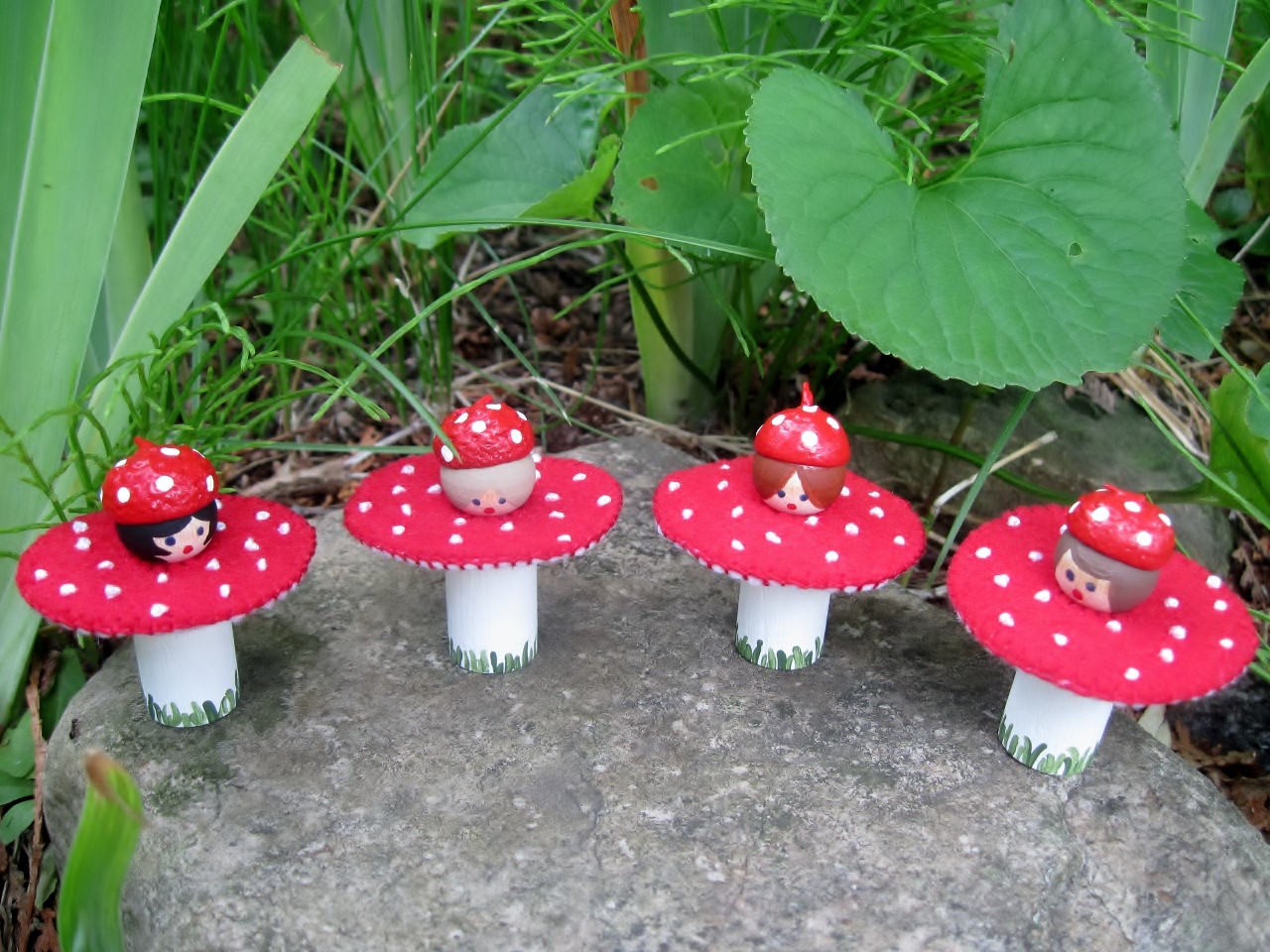 Dutch Girl Originals: Tabatha Toadstool