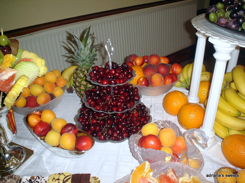 Adriana retete culinare: aranjamente fructe, decor fructe, masa fructe ...