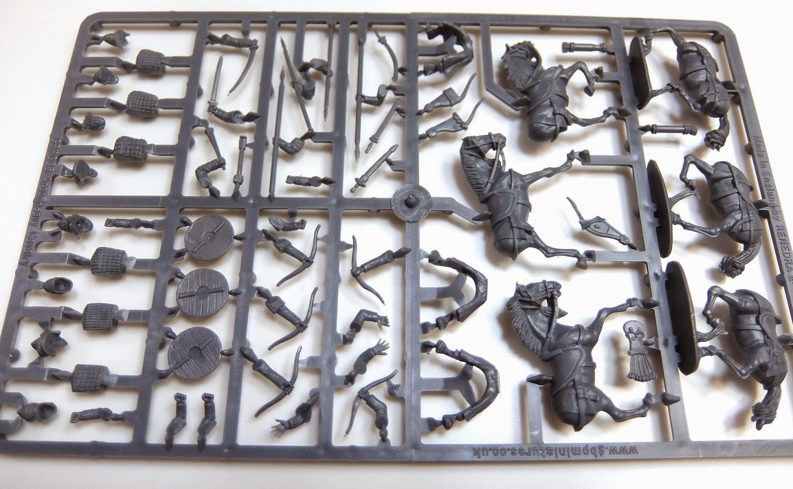 [TMP] "28mm Gripping Beast Plastic Arab Heavy Cavalry Review" Topic