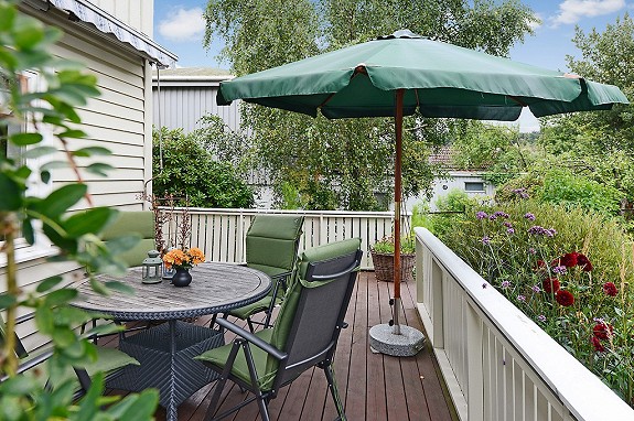 MIN VILLAHAGE: Hus med hage til salgs!