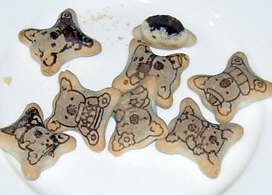 Japanese Snack Reviews: Lotte Koala's March Chocolate Biscuits