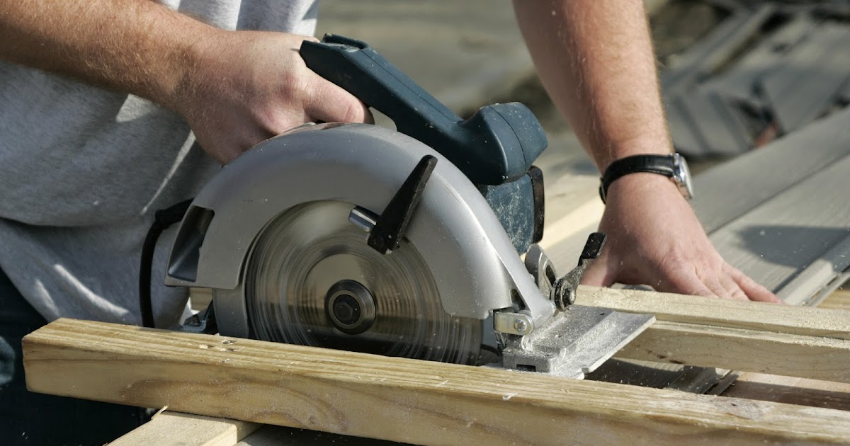 home carpenter: Carpenter's Home