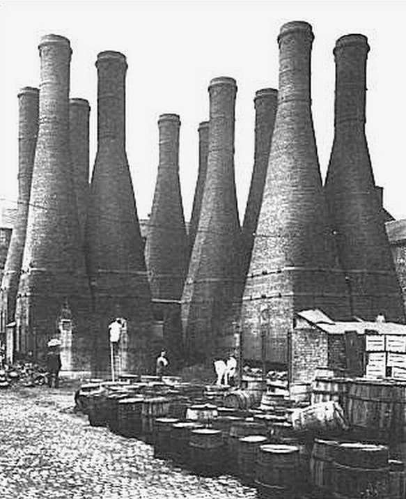 The Potteries Bottle Oven: Tunstall