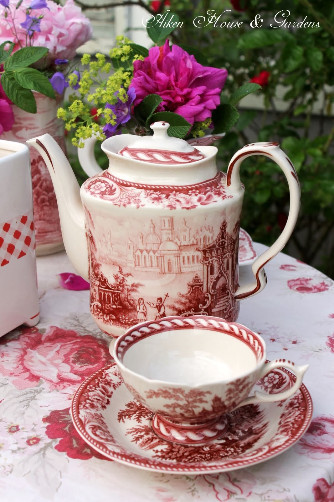 Aiken House & Gardens: A Rosy Tea