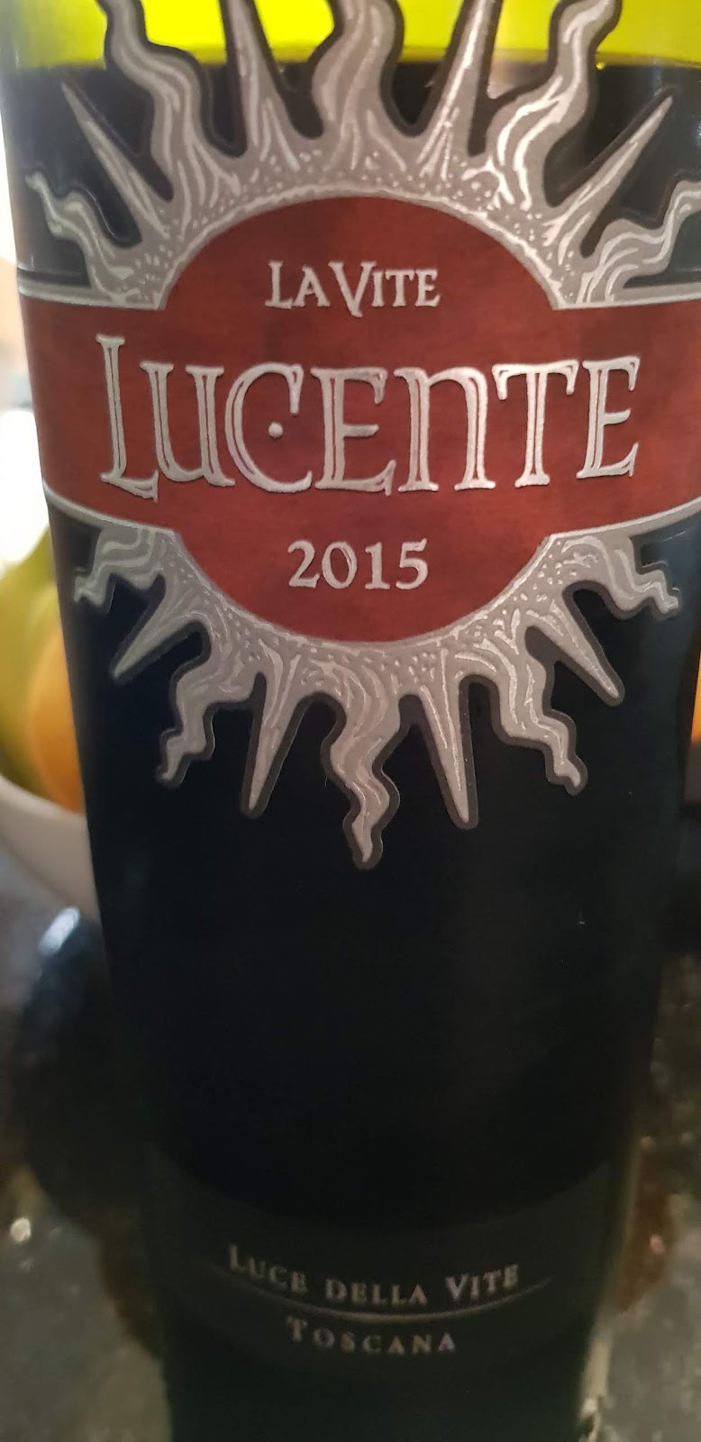 DrinkedIn: Lucente 2015