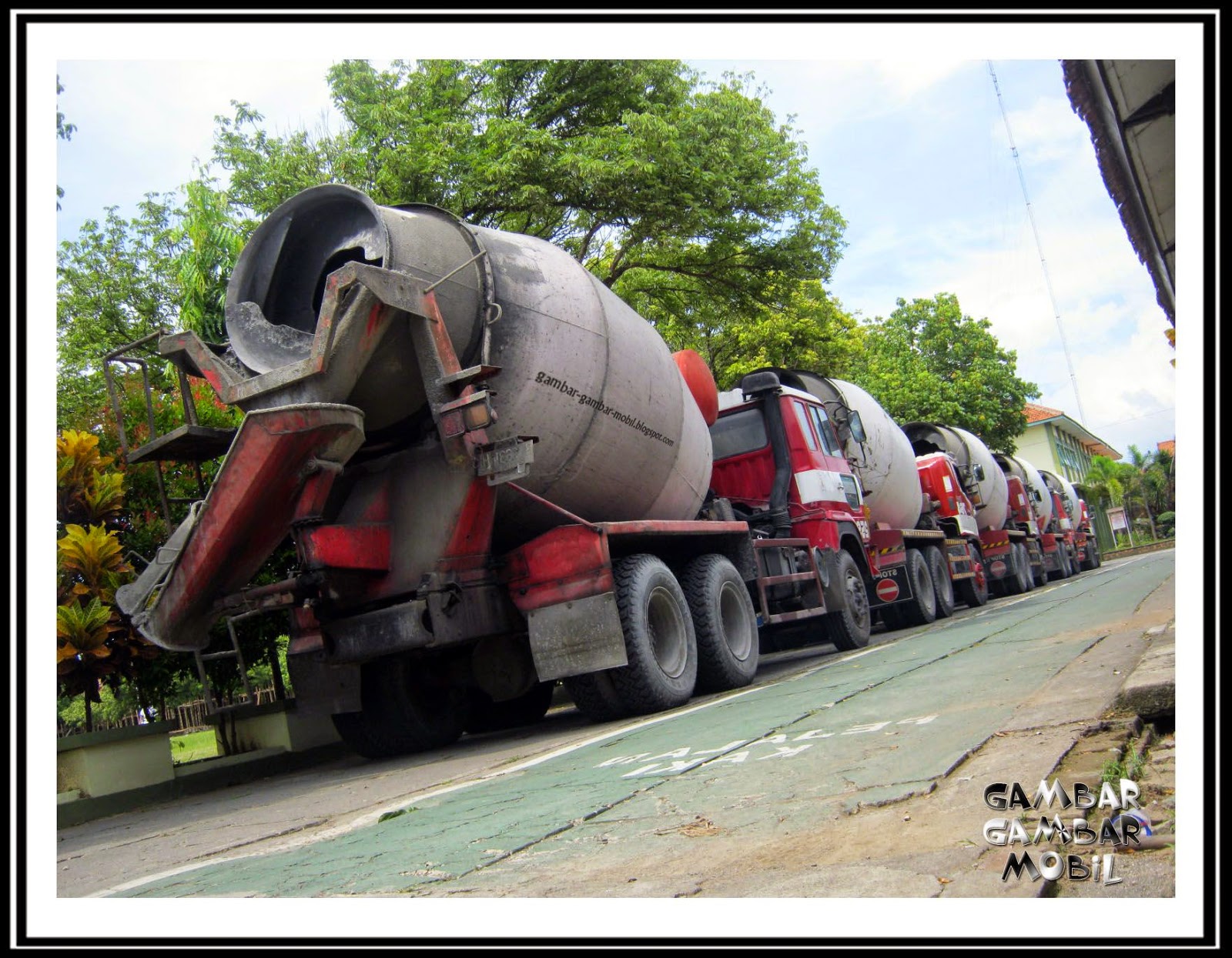 Gambar mobil molen - Gambar Gambar Mobil