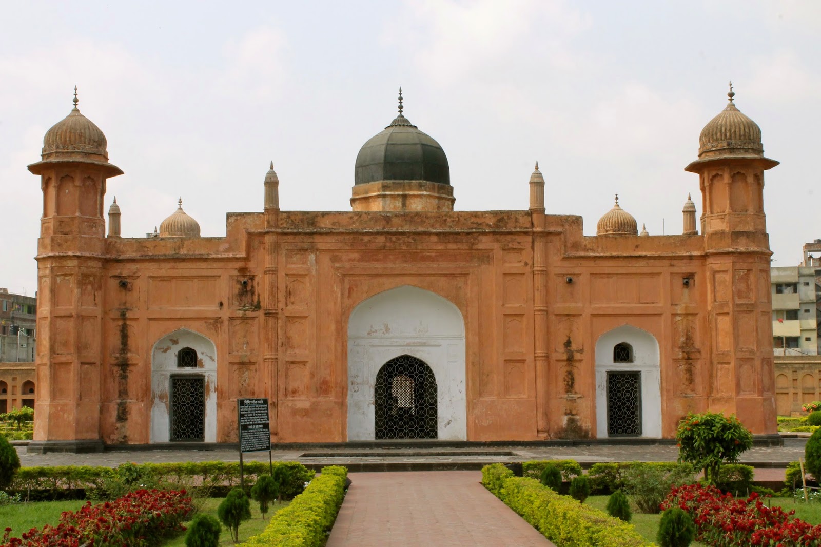 Natural Resources in Bangladesh: Lalbagh Fort, Lalbagh Kella Dhaka ...