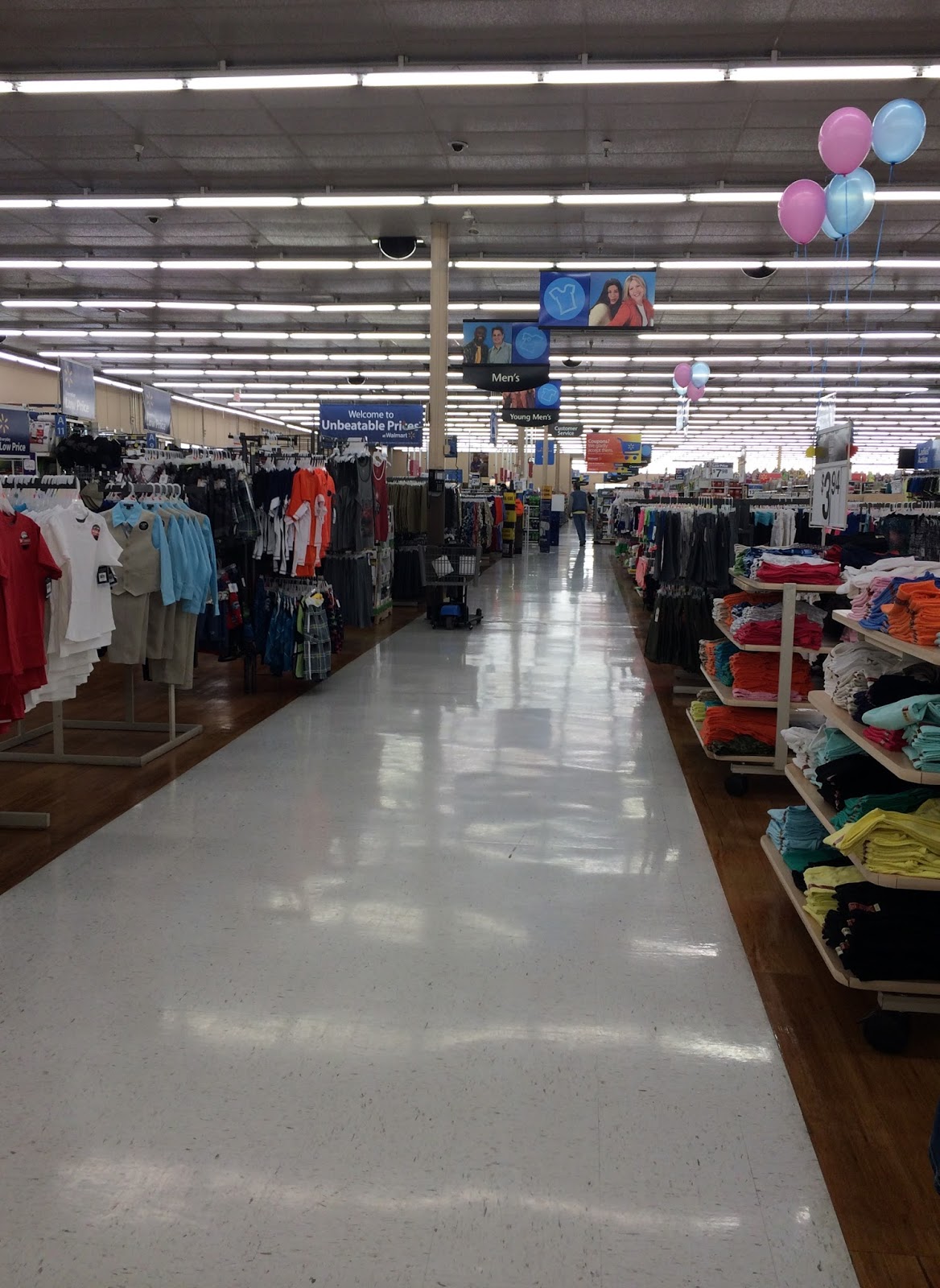 Dead and Dying retail: The story of a Wal-Mart inside a Kmart in ...
