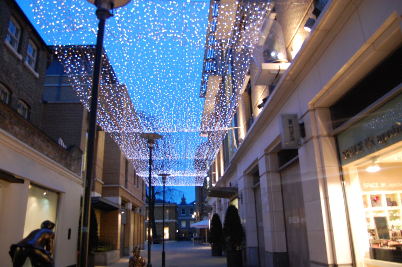 Photography by Me: Sloane Square all Decorated