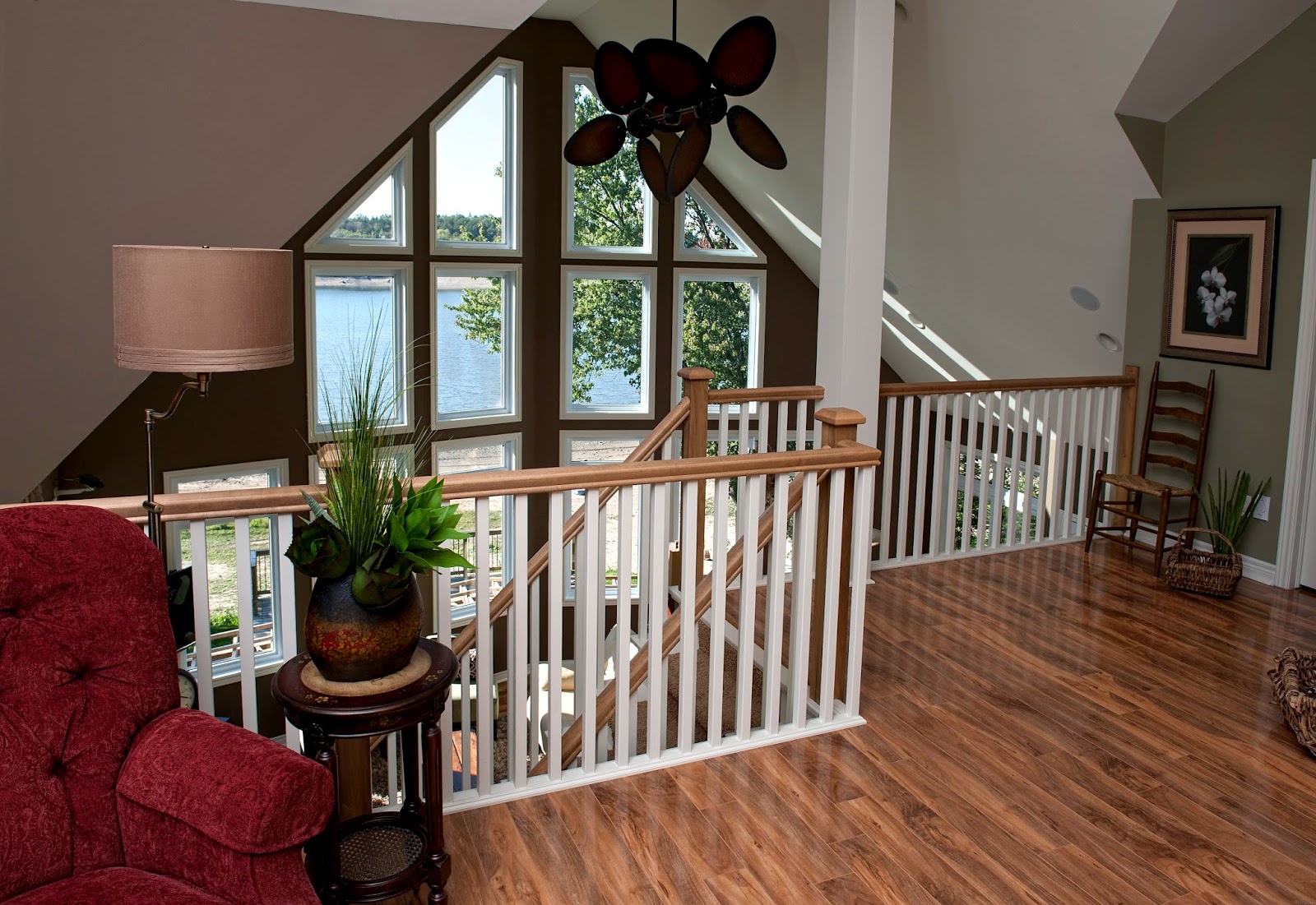 Beaver Homes & Cottages: It's All About the View