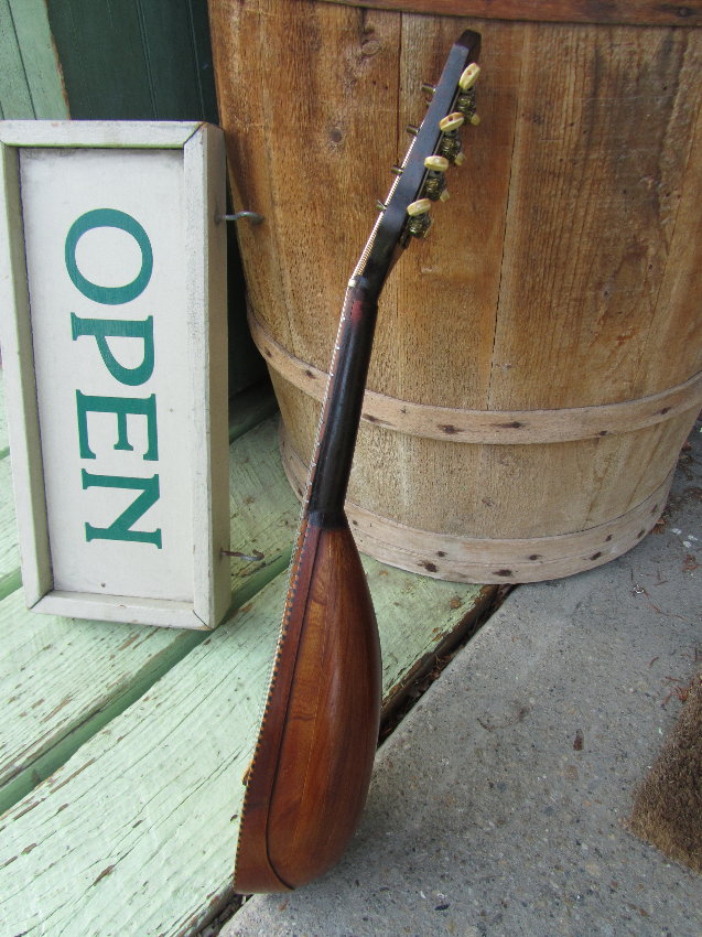 c.1915 Giuseppe Quaglia Pocket Mandolin