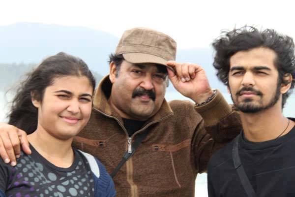 MOHANLAL FAMILY PHOTOS ~ MOHAN LAL & MAMMOOTTY, THE LEGENDARY ACTORS