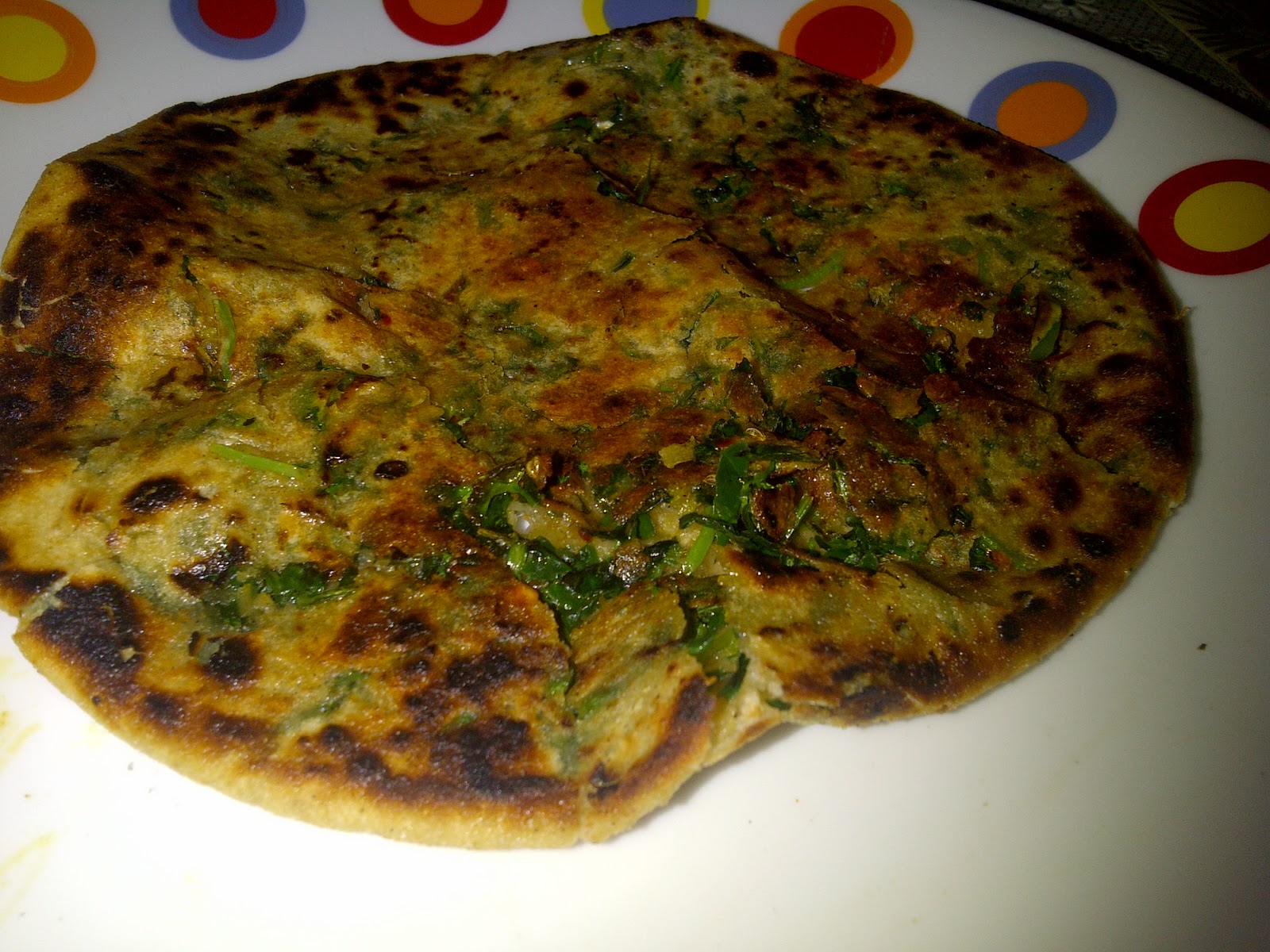 Foodie Delights: Methi Ke Parathe with Dahi, Makkhan & Mirchi ka Achaar