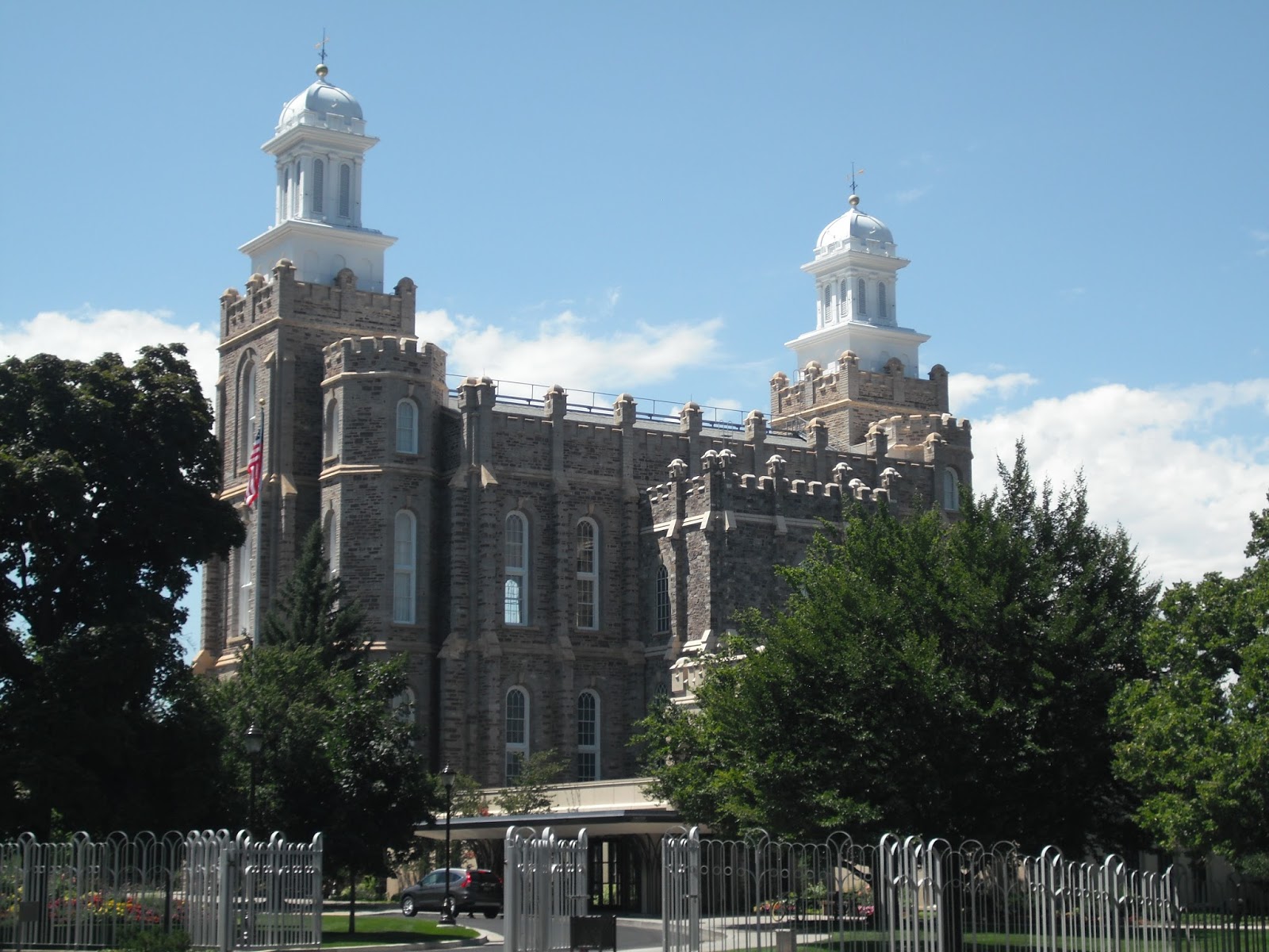 Historic LDS Architecture: Logan Temple