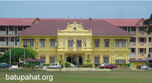 HSBP Class of 72/73 Sixth Formers............