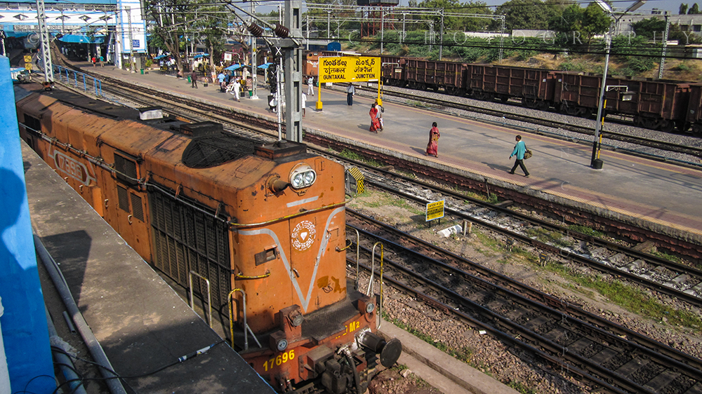 Train Memories: Train Spotting at Guntakal Junction