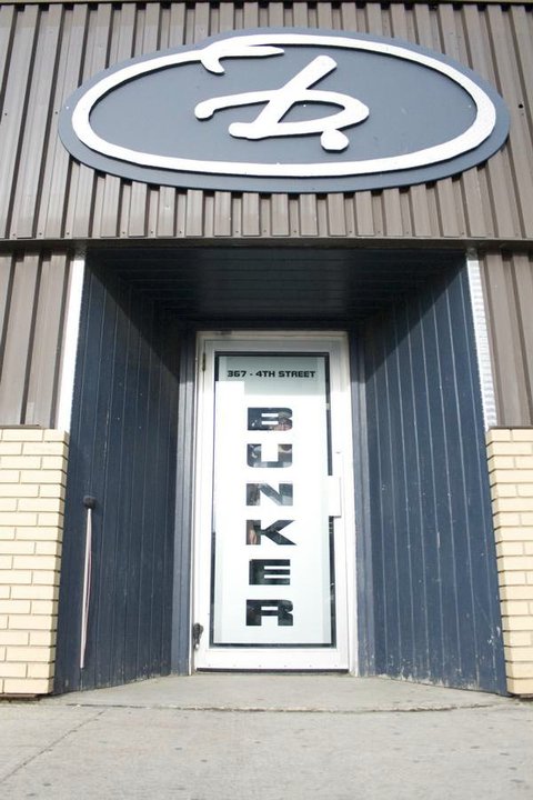 .[.manda.].: June 2011