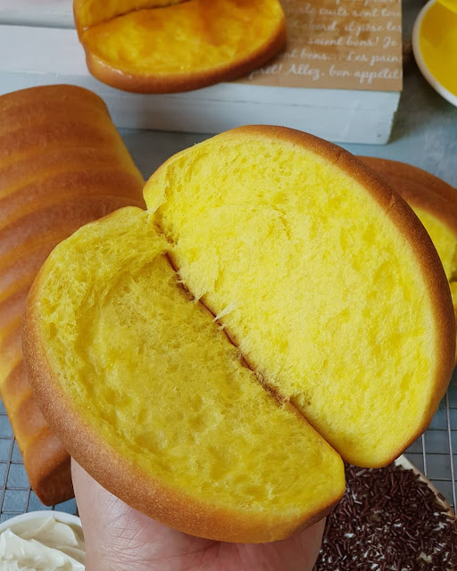 Resep Resep Roti Sisir Labu Kuning by - Elang Kayangan