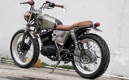 Modifikasi Suzuki Thunder 125 ala Motor Klasik 70-an | Spek Motor