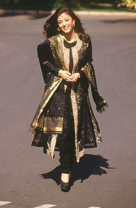 Aishwarya Rai in 1994 - Blast from the past