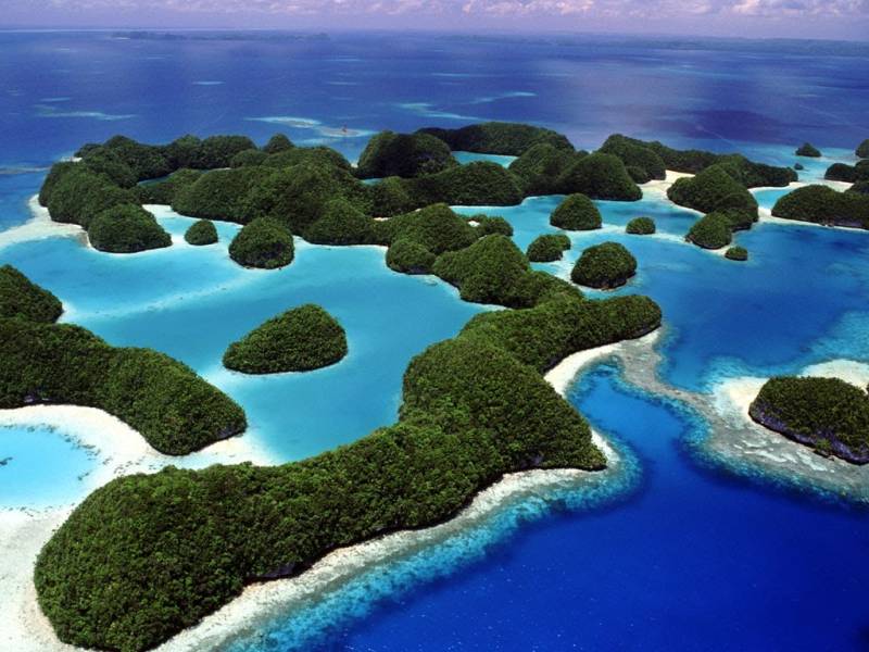 10 Beautiful Islands Around the World - The Most Beautiful Places