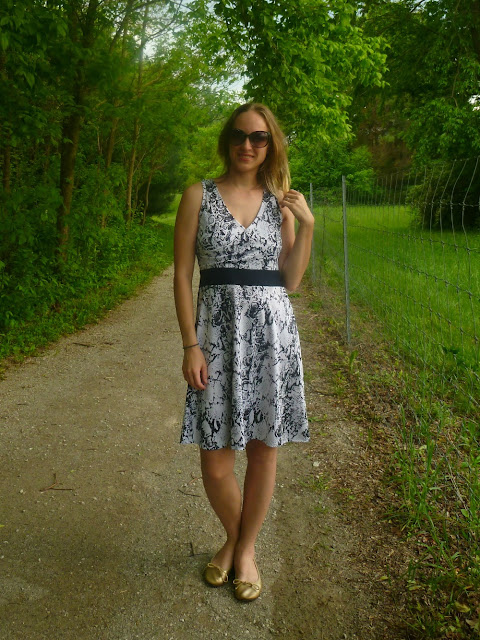 110 Creations: Sleeveless Willow Wrap Dress