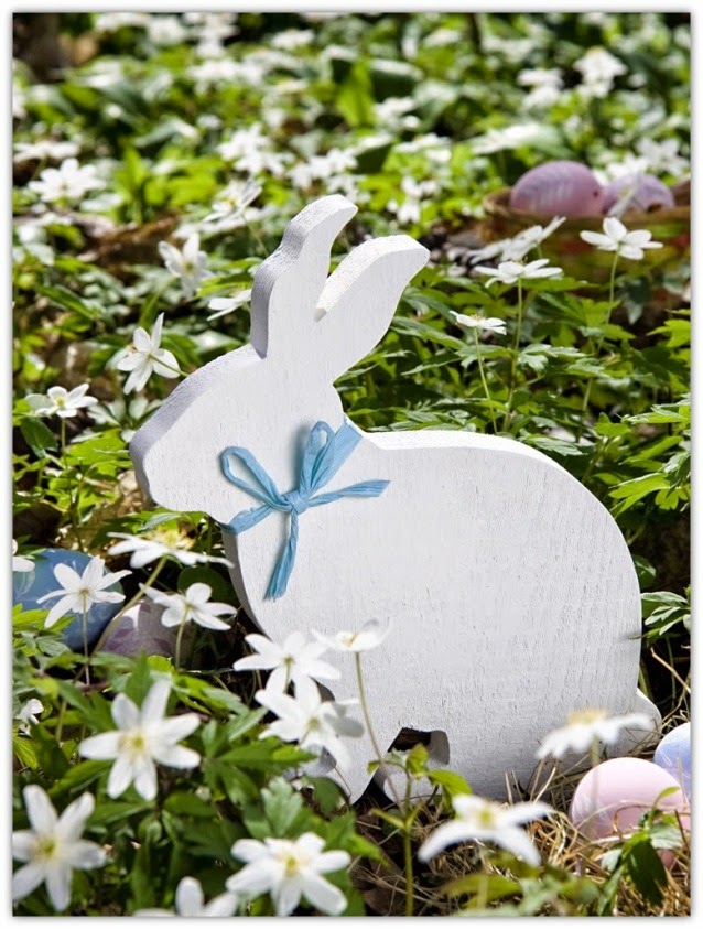 Fresh and Romantic Easter Decorations