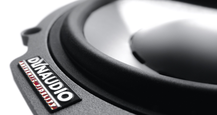 Subwoofer: Автомобильный сабвуфер Dynaudio Esotar 2 1200