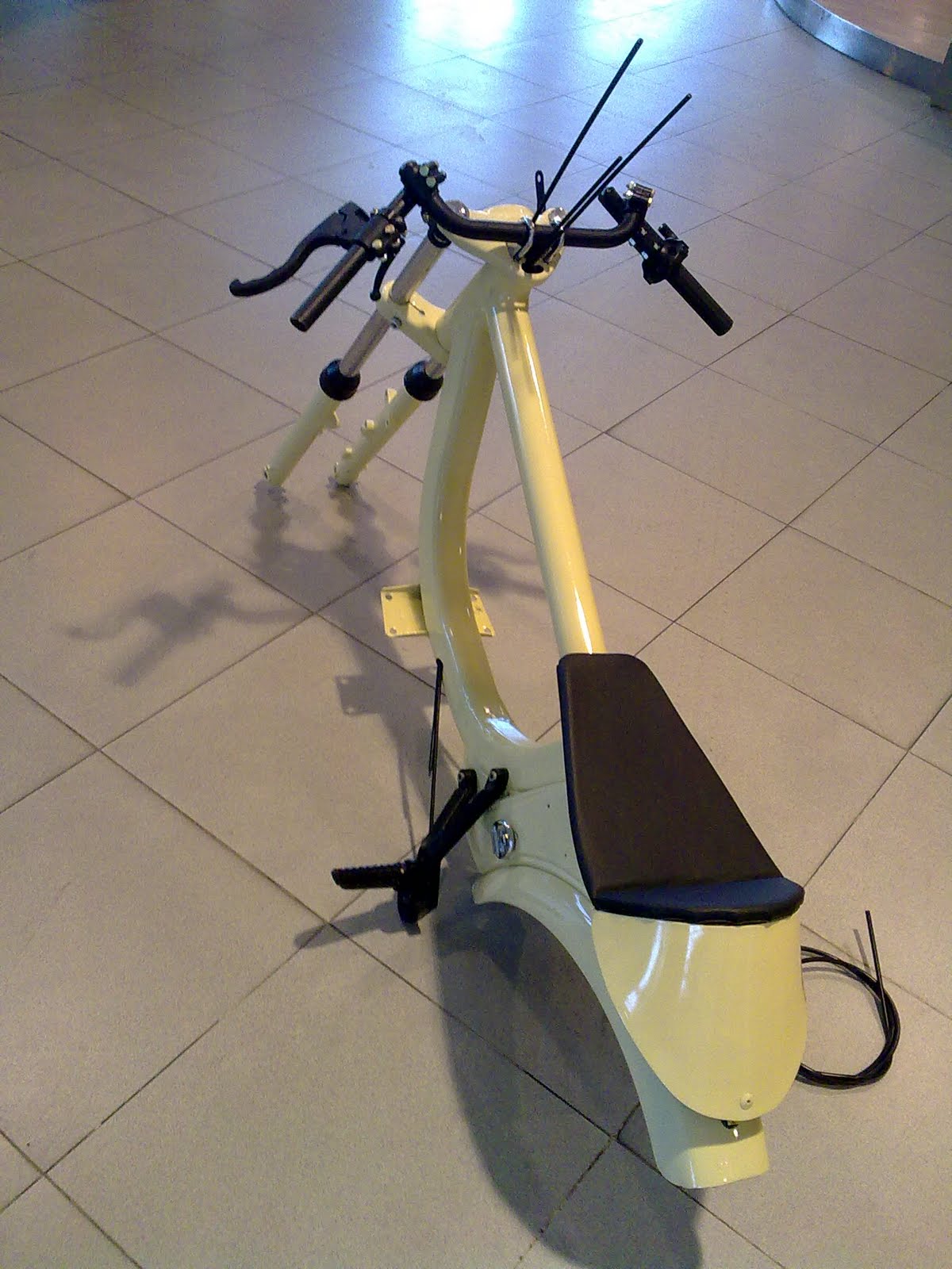 GASS-TERRASSA: Vespino Café Racer