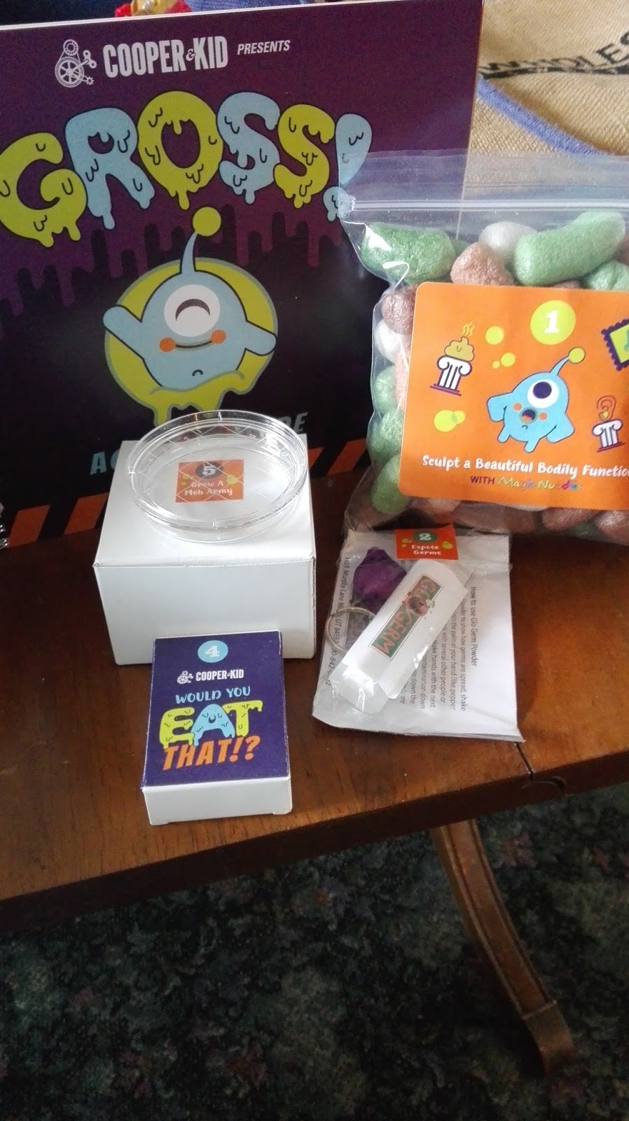 Save Green Being Green: Review: Cooper & Kid Gross Kit for Father's Day