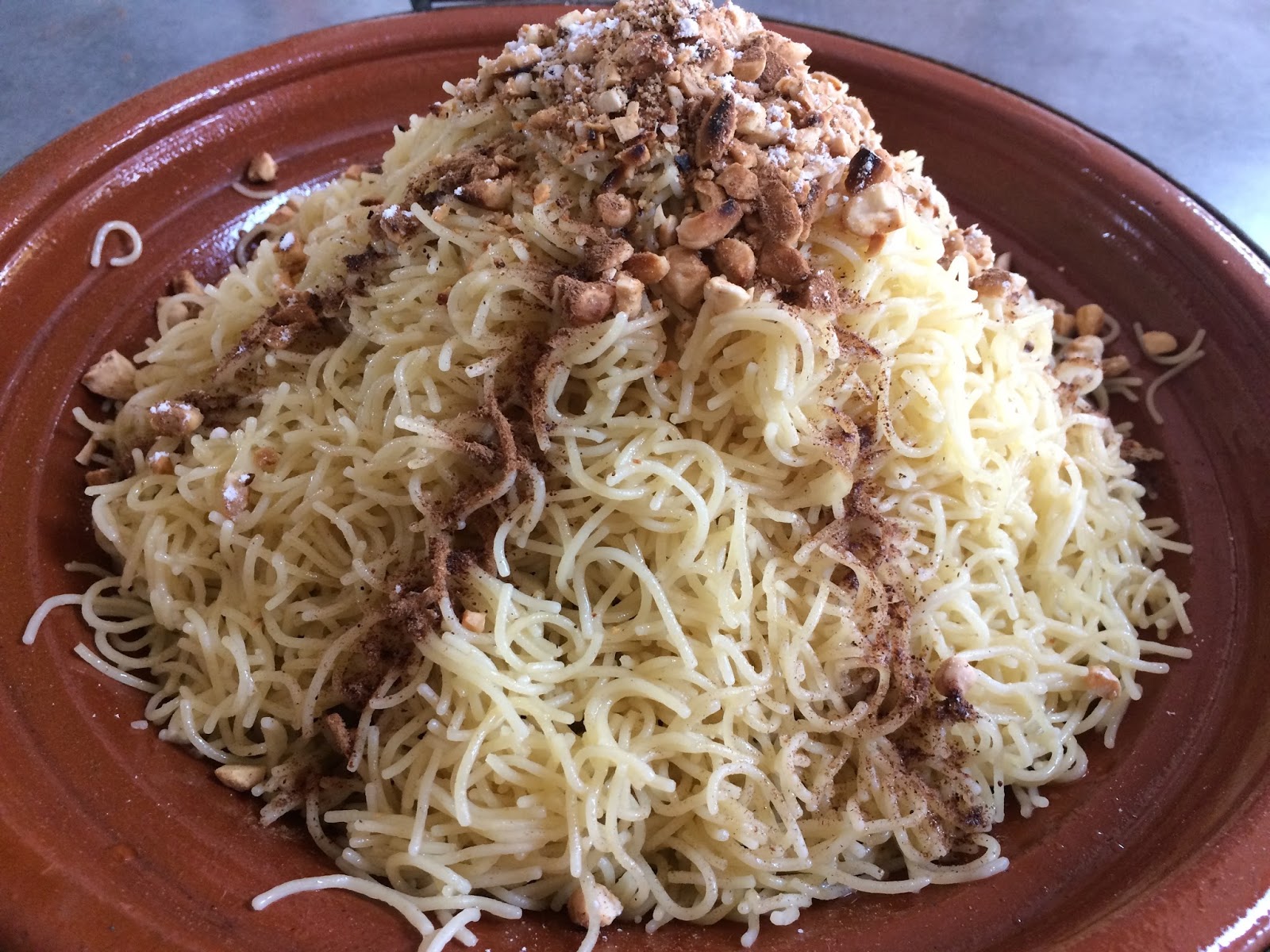 Bienvenue dans la cuisine de TTiTTou : SEFFA MEDFOUNA au poulet