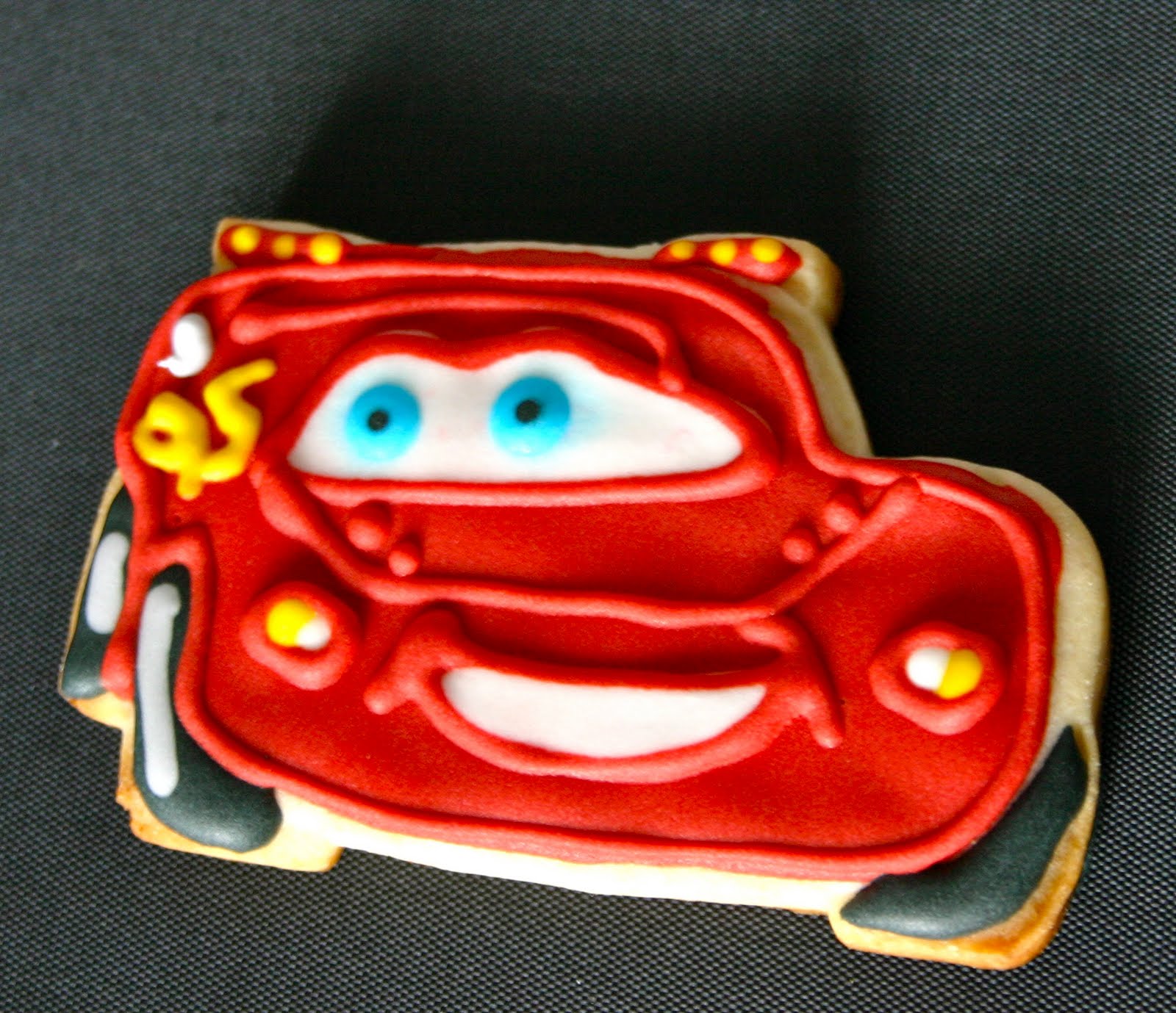Sweetie Petitti: Cars 2 Cookies