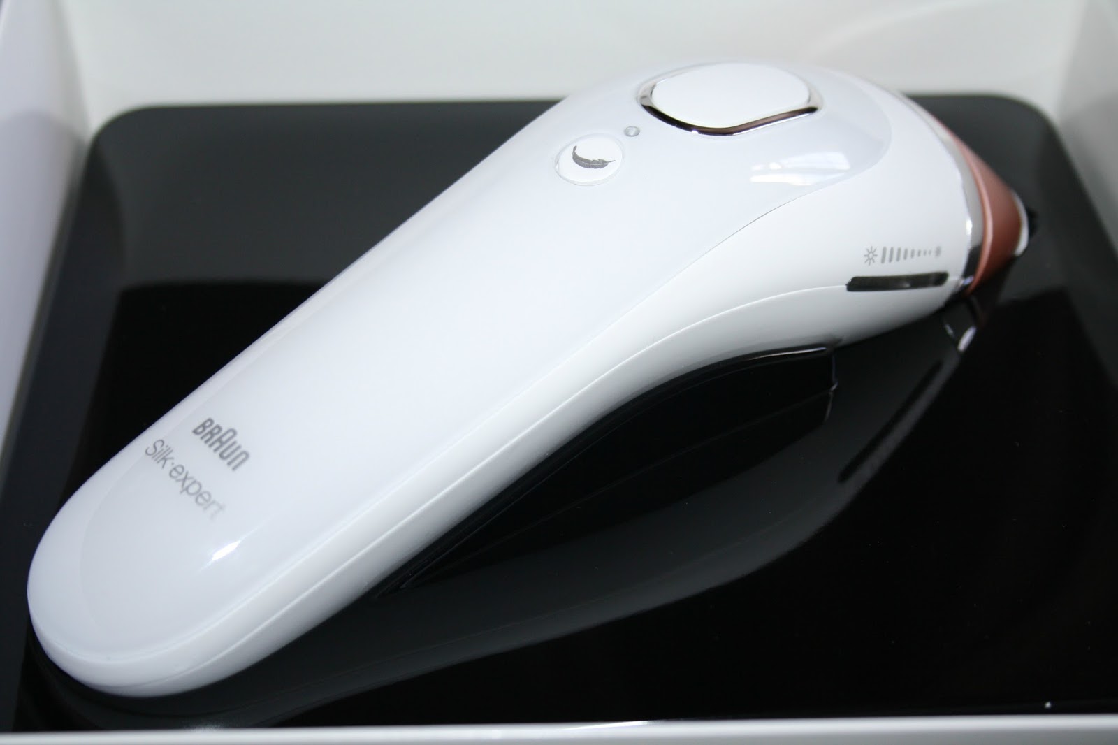 Beautyqueenuk | A UK Beauty and Lifestyle Blog: Braun Silk-expert IPL
